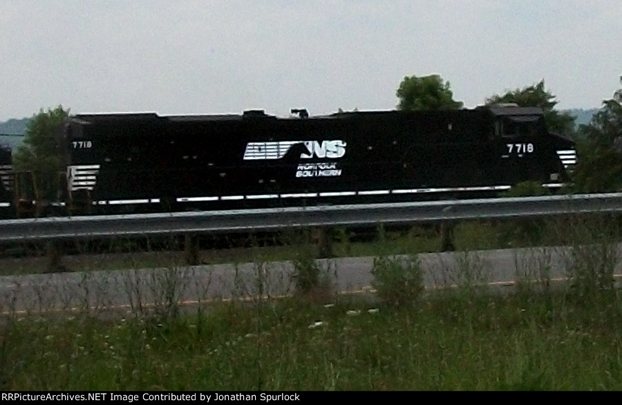 NS 7718, engineer's side